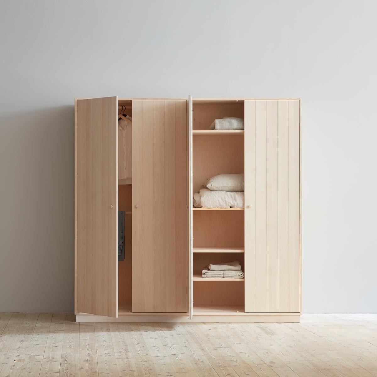 Massiv klesskap - Dybde 58 cm | Norrgavel